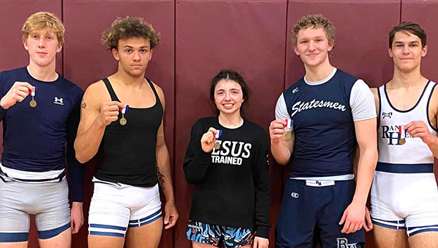 Randolph-Henry wrestlers claim district title for first time in decades ...