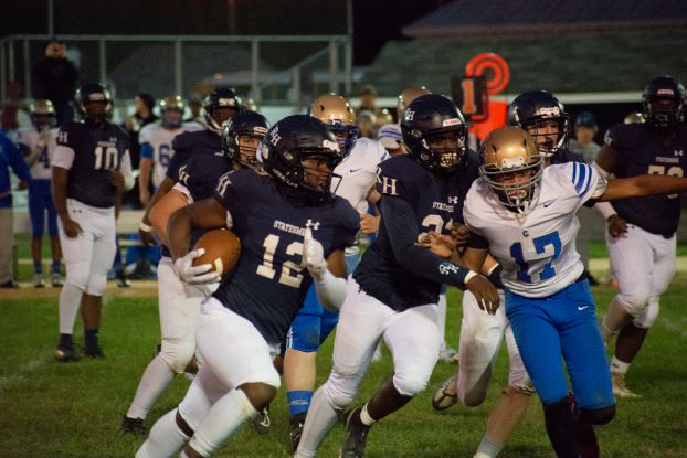 Football Preview: Fully healthy, Statesmen ready to get to work | The ...